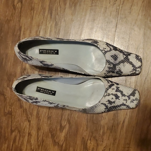 Proxy | Shoes | Vintage Proxy Snake Animal Print Heels Shoes M | Poshmark